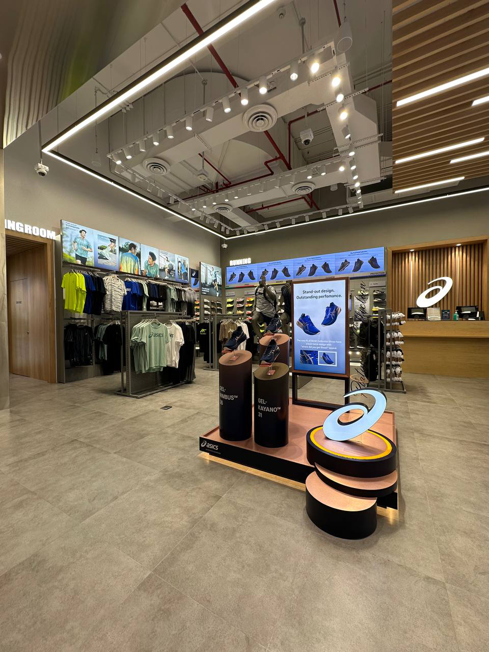 Asics | Al Assima Mall - Global Identity